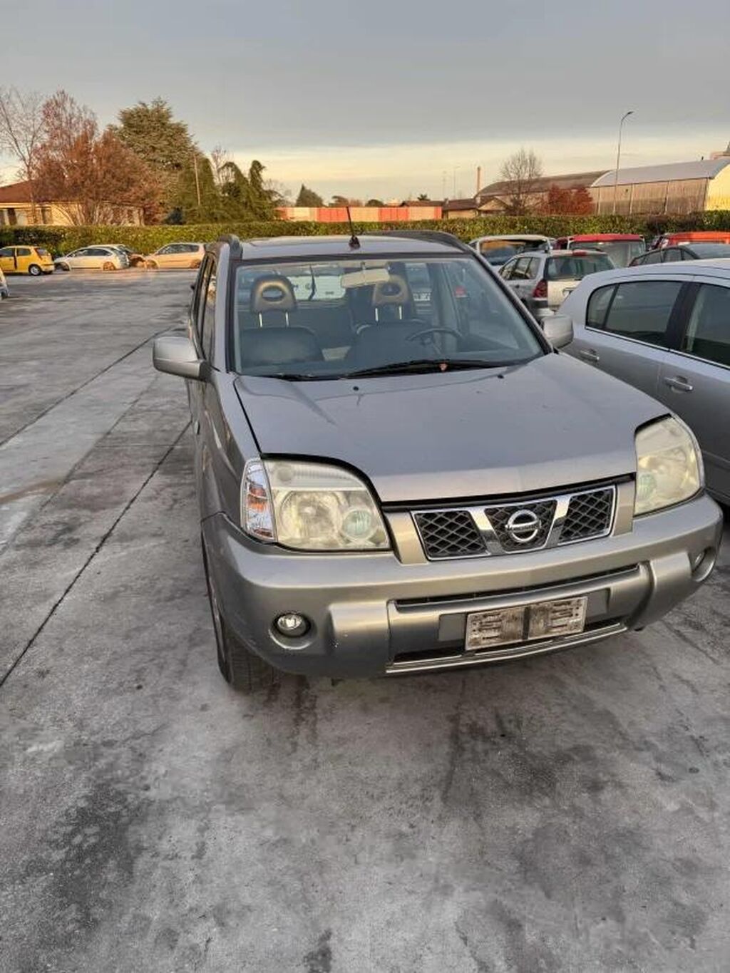 BRANIK NISSAN XTRAIL | Prednji branik nisam xtrail