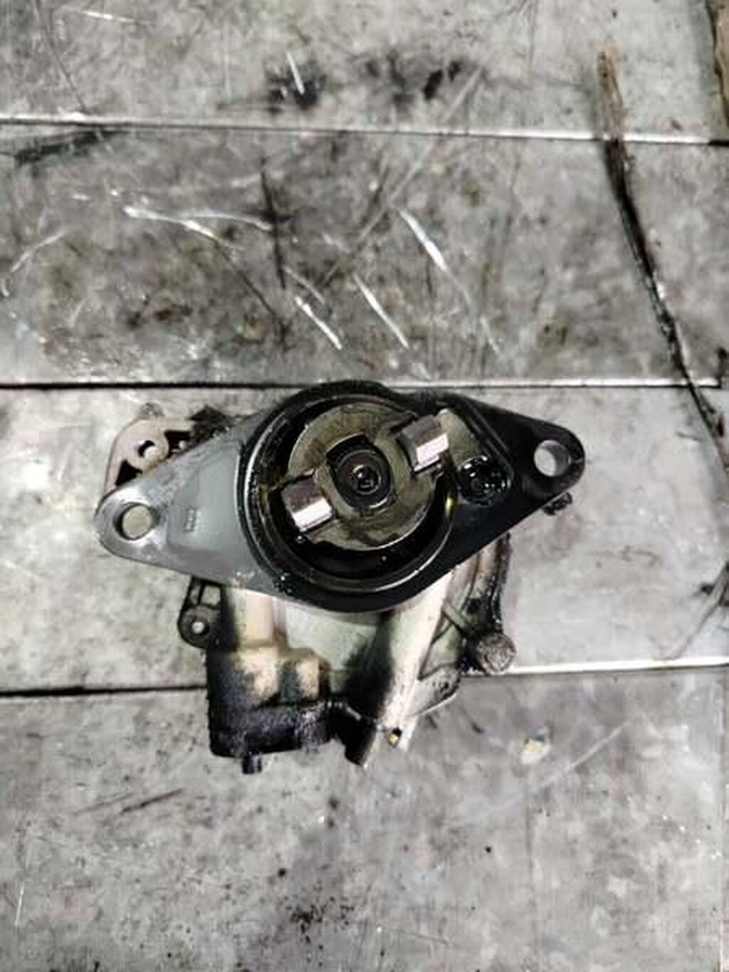 VAKUM PUMPA ZA FIAT GRANDE PUNTO OD 2005. DO 2009. GOD. | Vakum