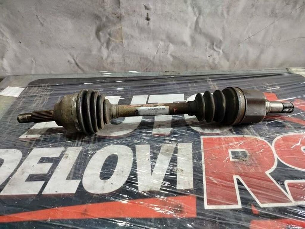 POLUOSOVINA PREDNJA LEVA ZA FORD FOCUS OD 1998. DO 2004. GOD. |