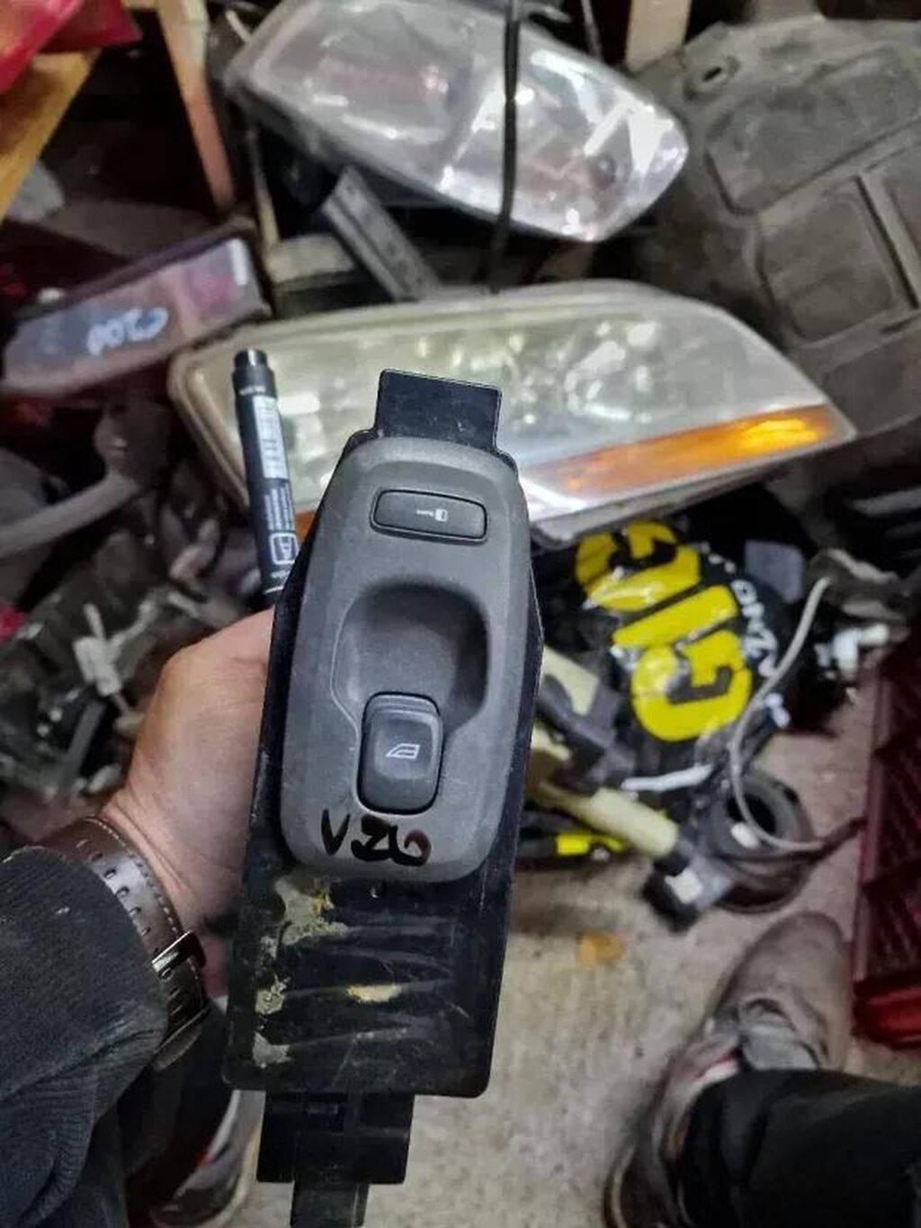 PREKIDAC PROZORA VOLVO V70 | Prekidac prozora volvo v70