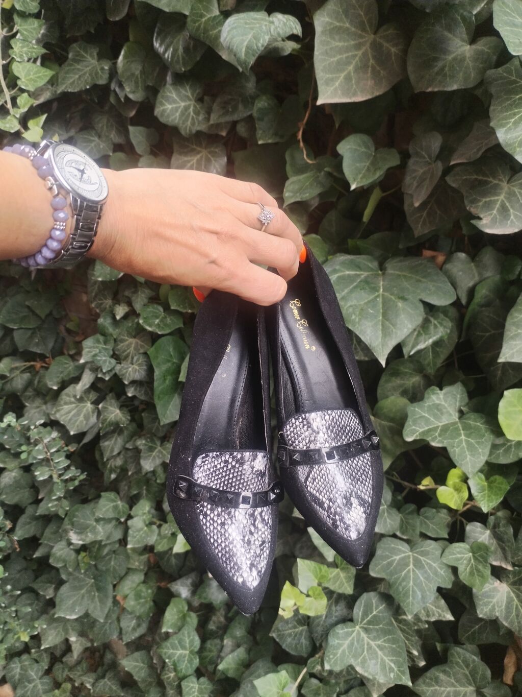 Ženske cipele, broj 37. - Model: špic baletanke/loafer stil - Boja