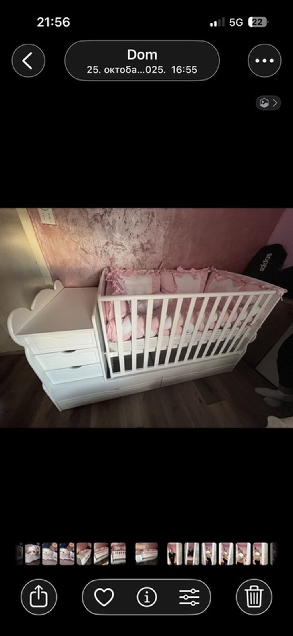 Višenamenska bebi komoda-krevetac 3 u 1 sa posteljinom i dusekom -