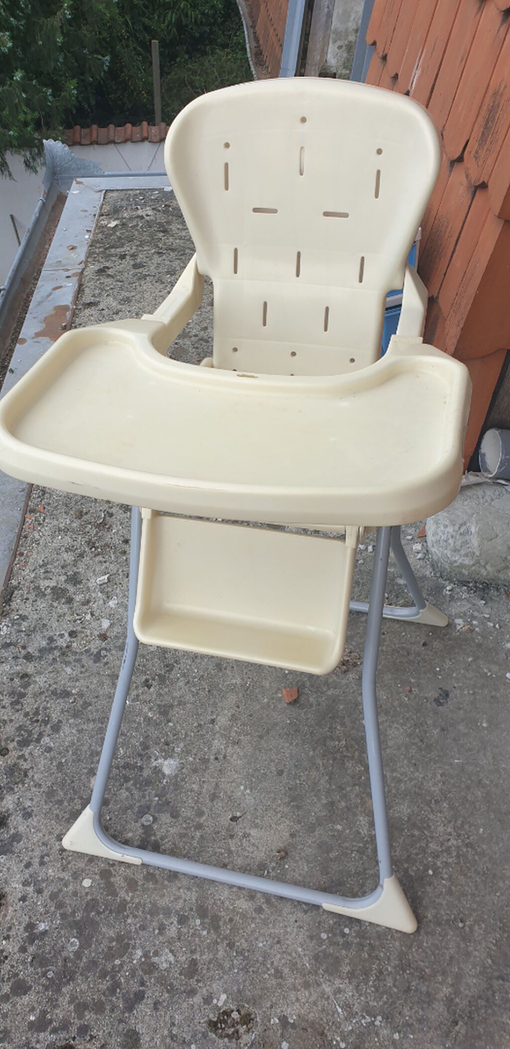 CAM hranilica za bebe i malu decu - Brend: CAM (italijanski