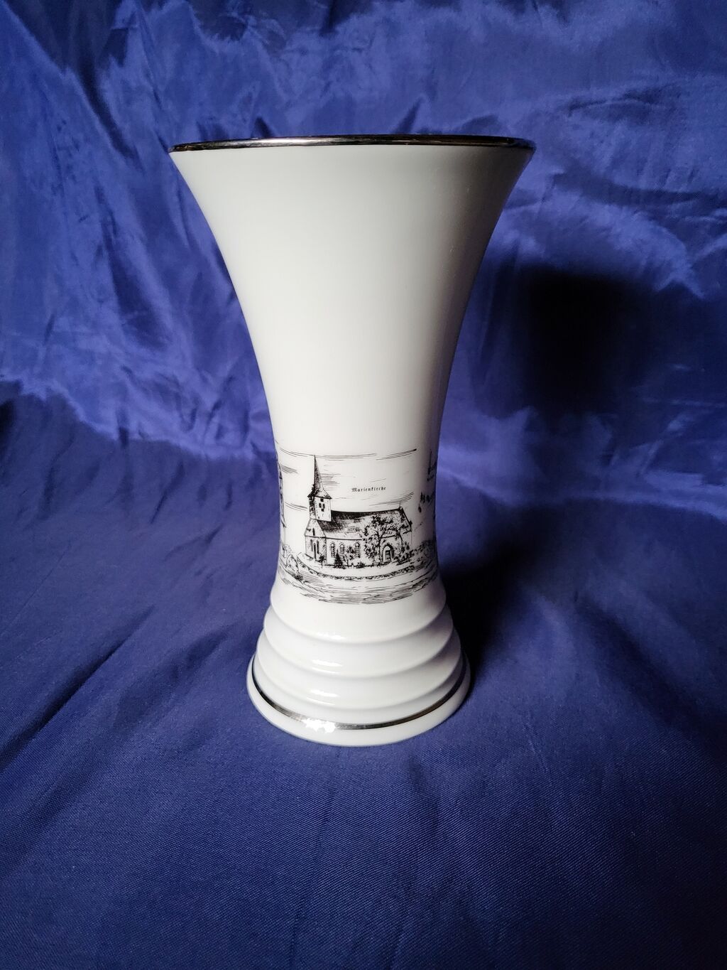 Vaza nova Bavaria 70te. wunsiedel porcelan. Vaza je nova,sve na