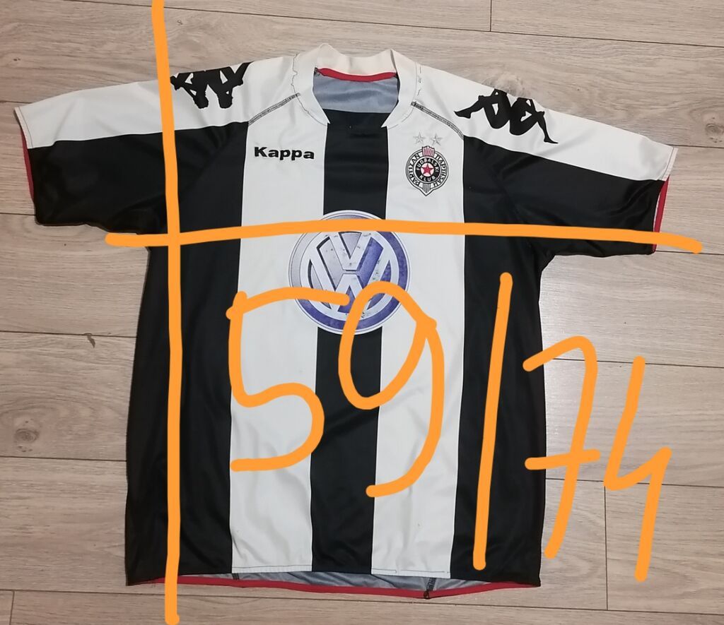 Originalni fudbalski dres FK Partizan – Kappa igrački - Dizajn