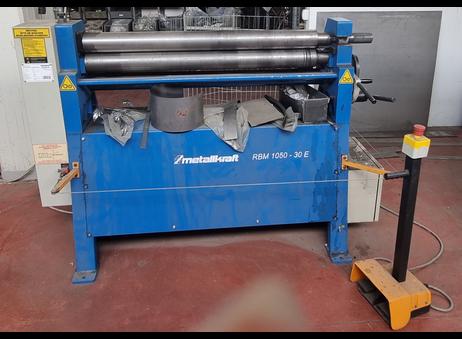 Sturmer Maschinen GmbH Valjkasta kalandra marke Metallkraft model RBM1050-30 E, godina 2017
