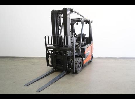 Dizel viljuškar Linde E 30 1252
