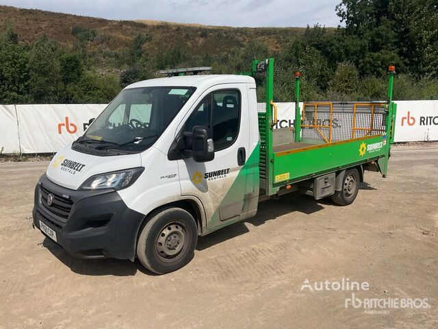 Prodaje se Fiat Dlictg Maxi kamion s ravnom platformom < 3.5t na aukciji