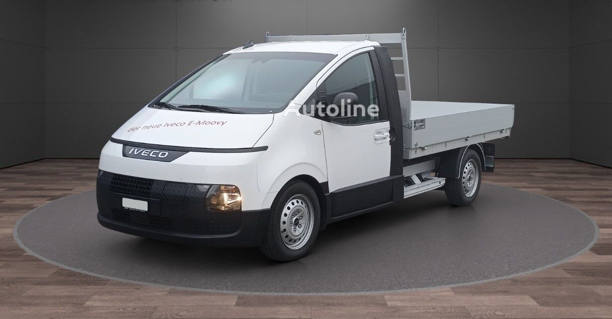 Novi IVECO Transporter / e-Moovy / 35F16E kamion s ravnom platformom < 3.5t