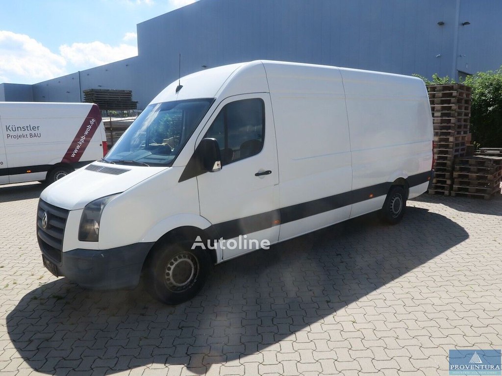 Prodaje se Volkswagen Lkw geschl. Kasten VW Crafter 30-50 Kasten 2.5 TDI, EZ. 2011 minibus furgon na aukciji
