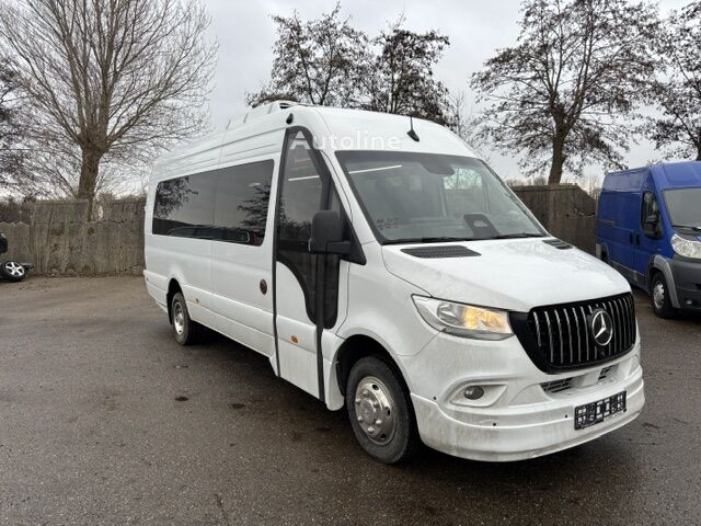 Novi Mercedes-Benz Sprinter 519 putnički minibus
