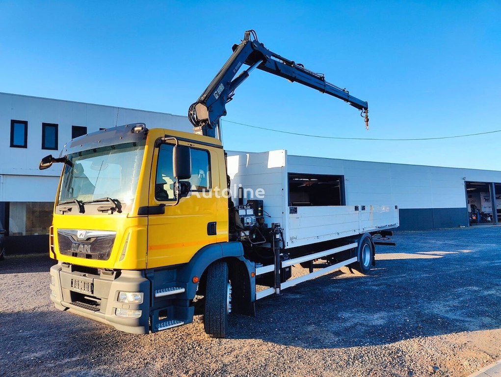 MAN TGM 18.250 / crane HIAB 166-3 Remote kamion s ravnom platformom