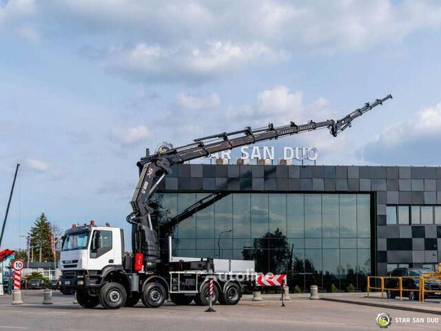 IVECO TRAKKER 450 8x8 HIAB 800E-7 FLy Jib Winch Crane kamion s ravnom platformom