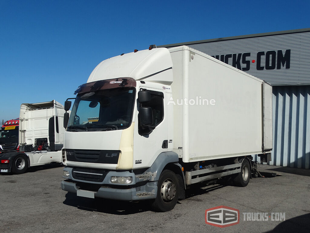 DAF LF 55.220 kamion furgon