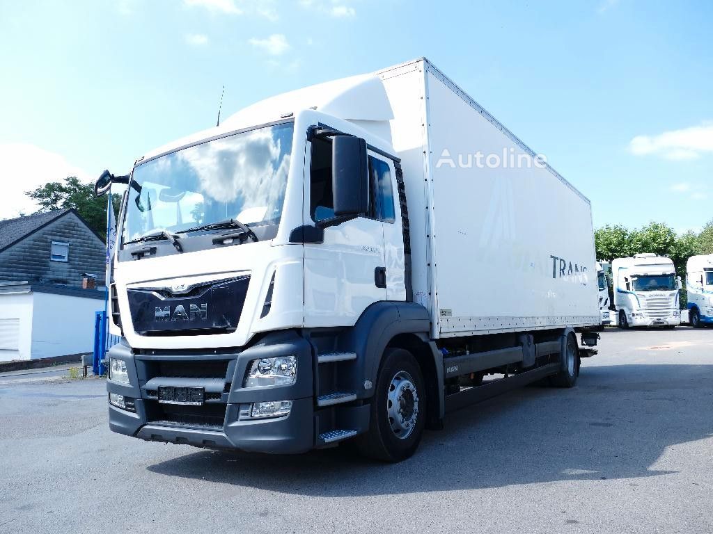 MAN TGS 18 320 kamion furgon