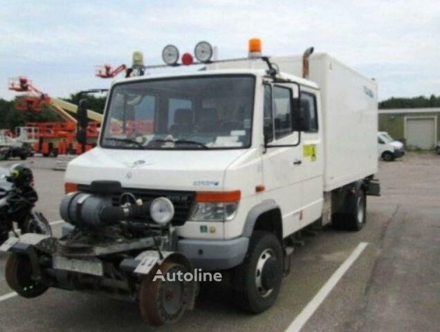 Mercedes-Benz 4x4 VARIO Schörling RAIL ROAD Two Way Schienen kamion furgon