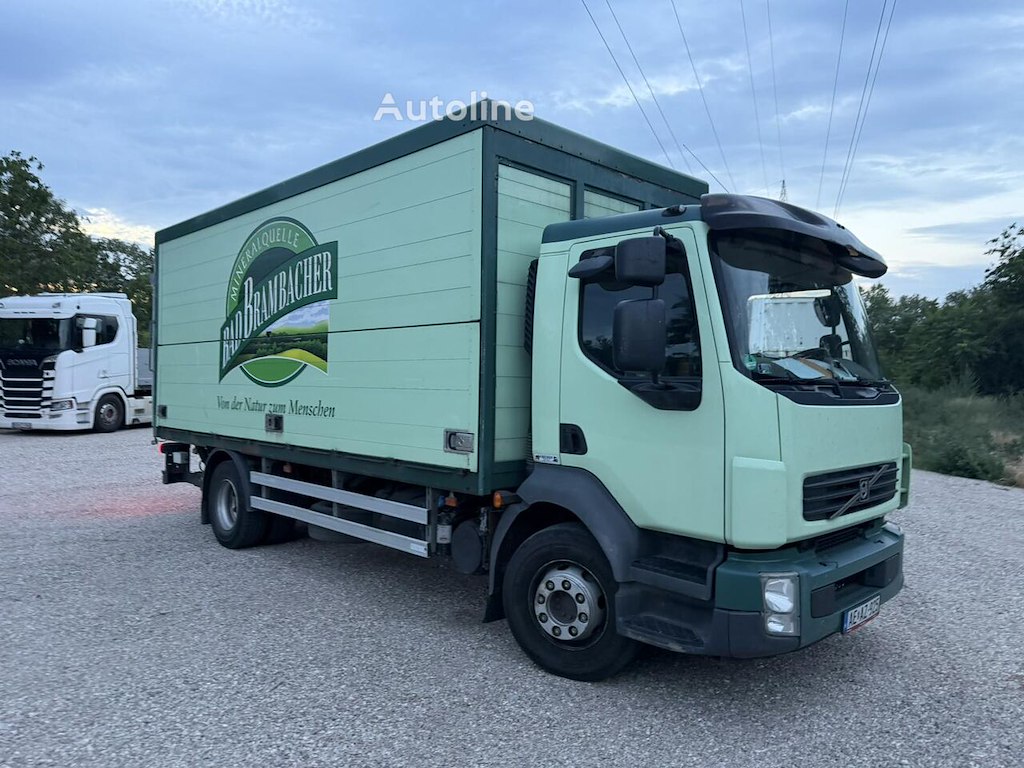 Volvo FL 250 - Koffer + LBW kamion furgon