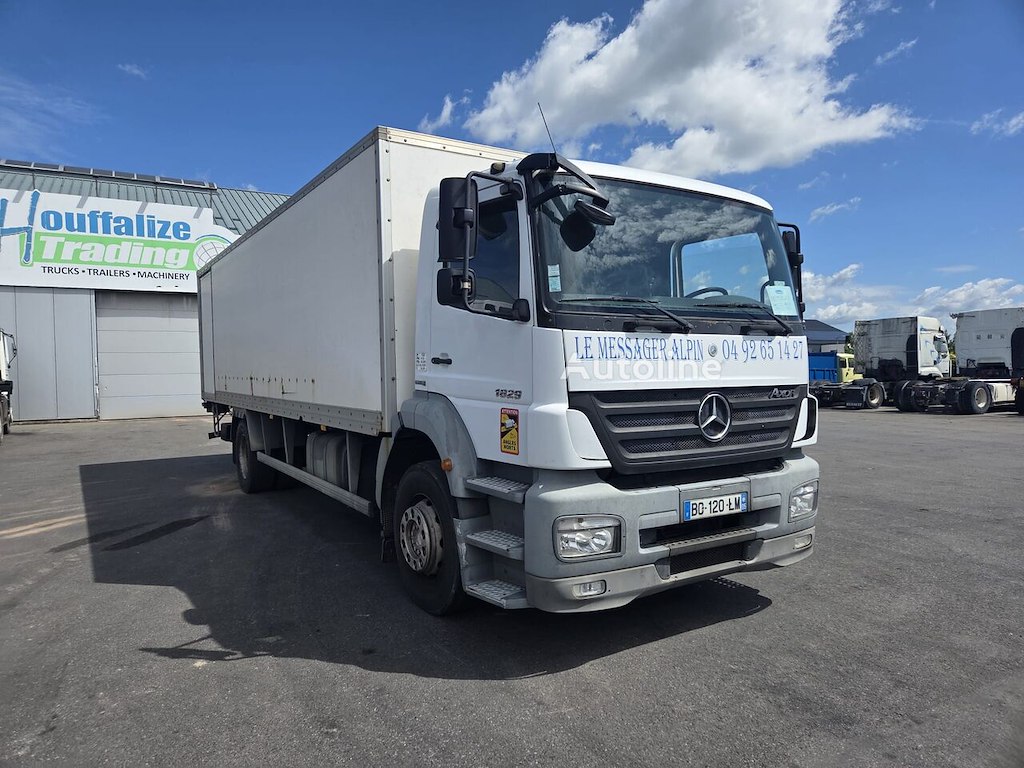 Mercedes-Benz Axor 1829 kamion furgon