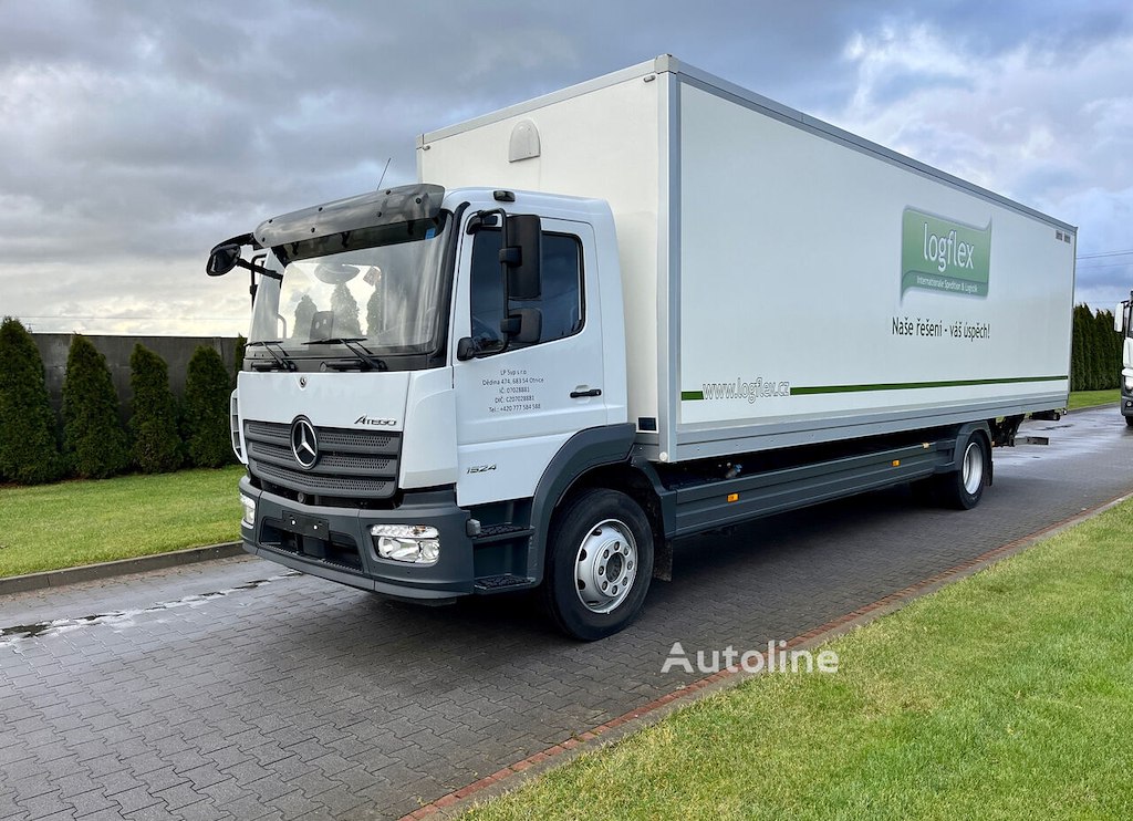 Mercedes-Benz Atego 1624 Isoterma Box truck + Tail lift kamion furgon