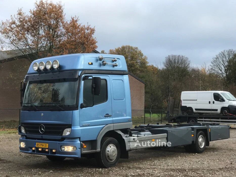 Mercedes-Benz Atego 1224 L euro 4 slaapcabine hoog dak 174.000 km kamion šasija