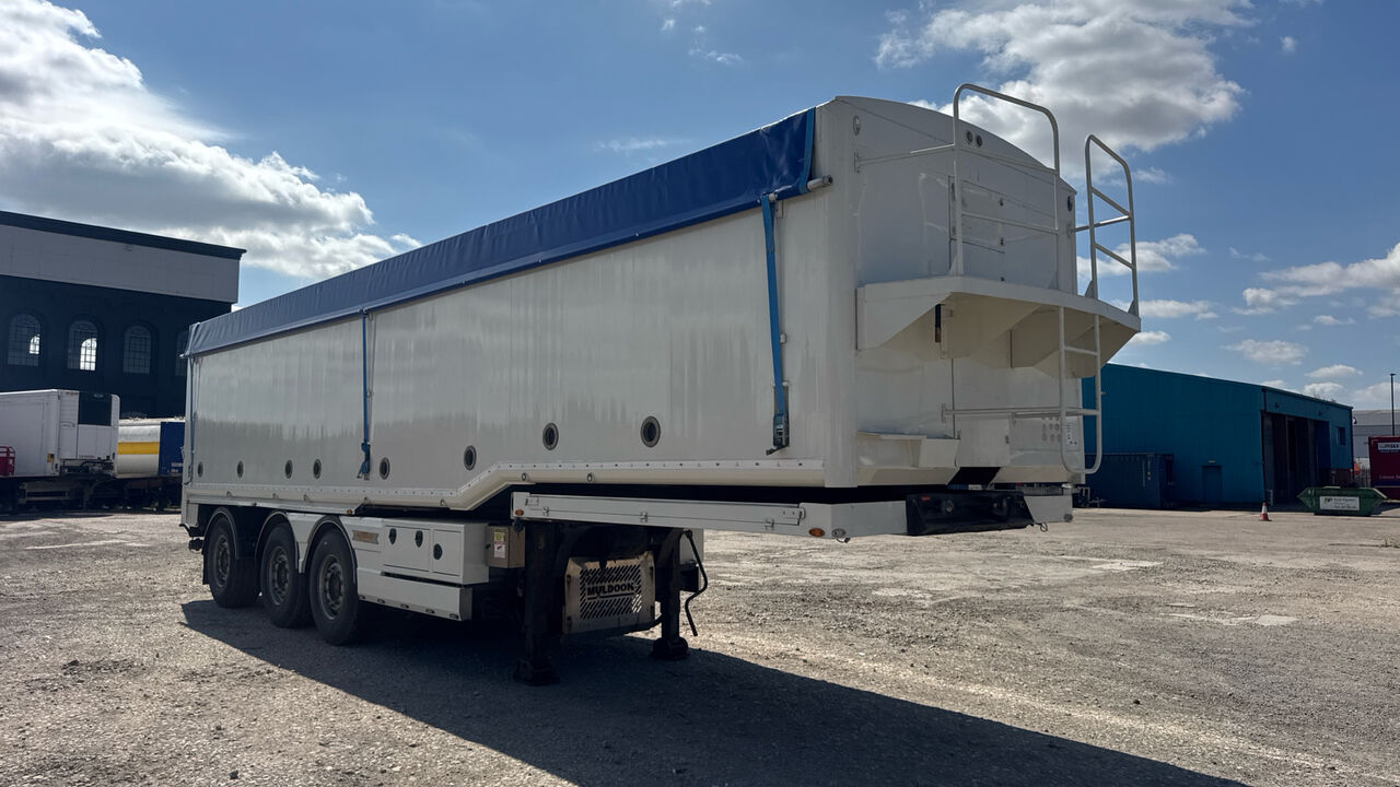 Prodaje se MULDOON TIPPER BULK BLOWER poluprikolicu kipera na aukciji