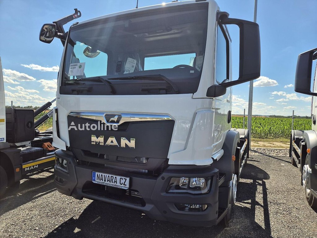 Novi MAN TGM 18.290 kamion rol kiper