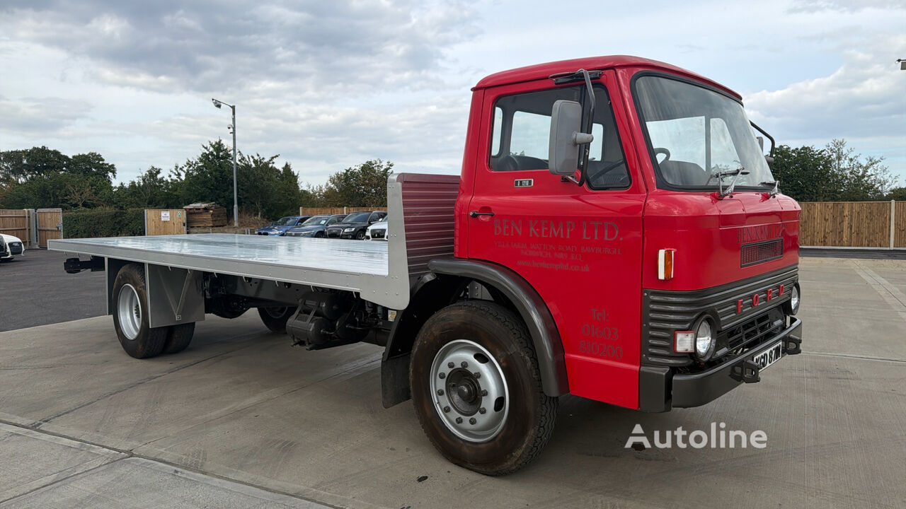 Prodaje se Ford D 1210 kamion platforme na aukciji