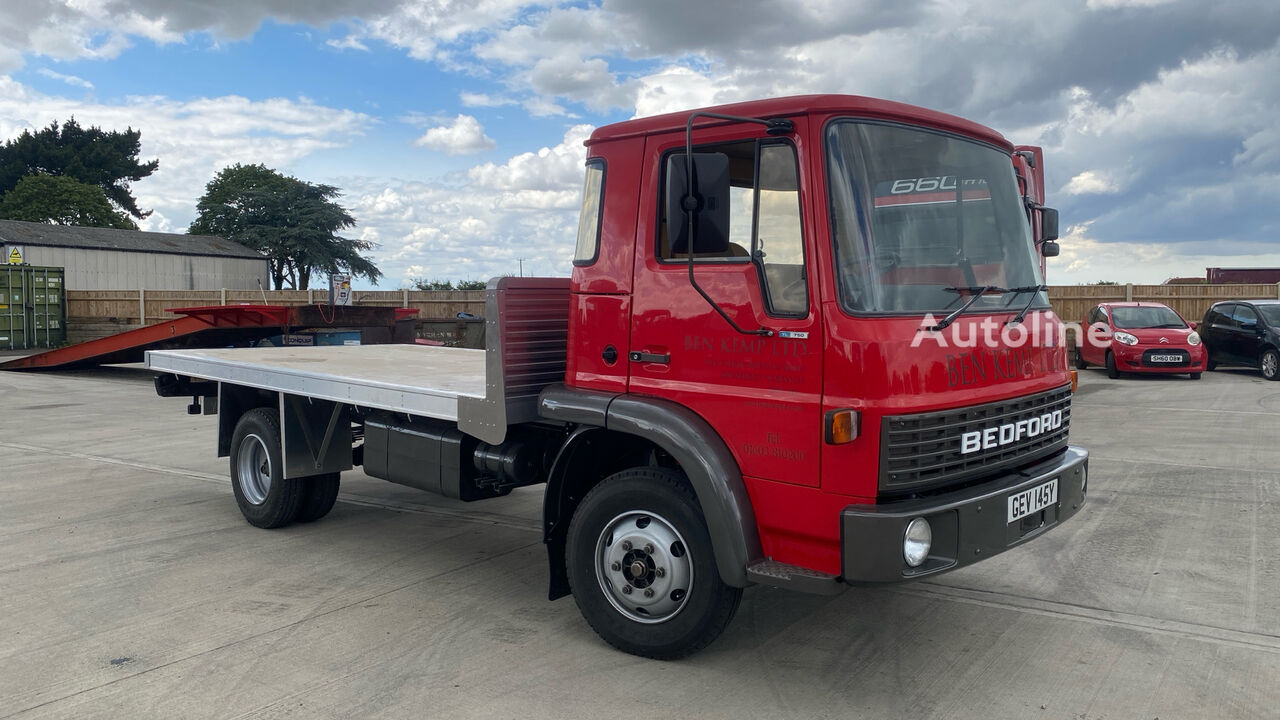 Prodaje se Bedford TL 750 kamion platforme na aukciji