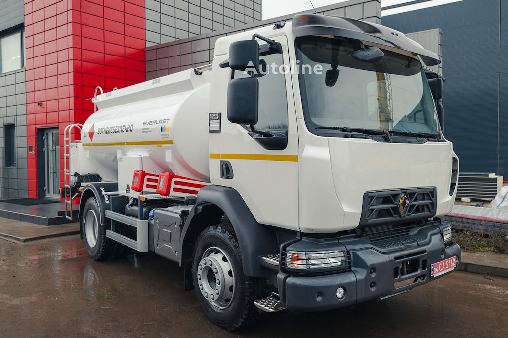 Nova Renault D 13 autocisterna za gorivo