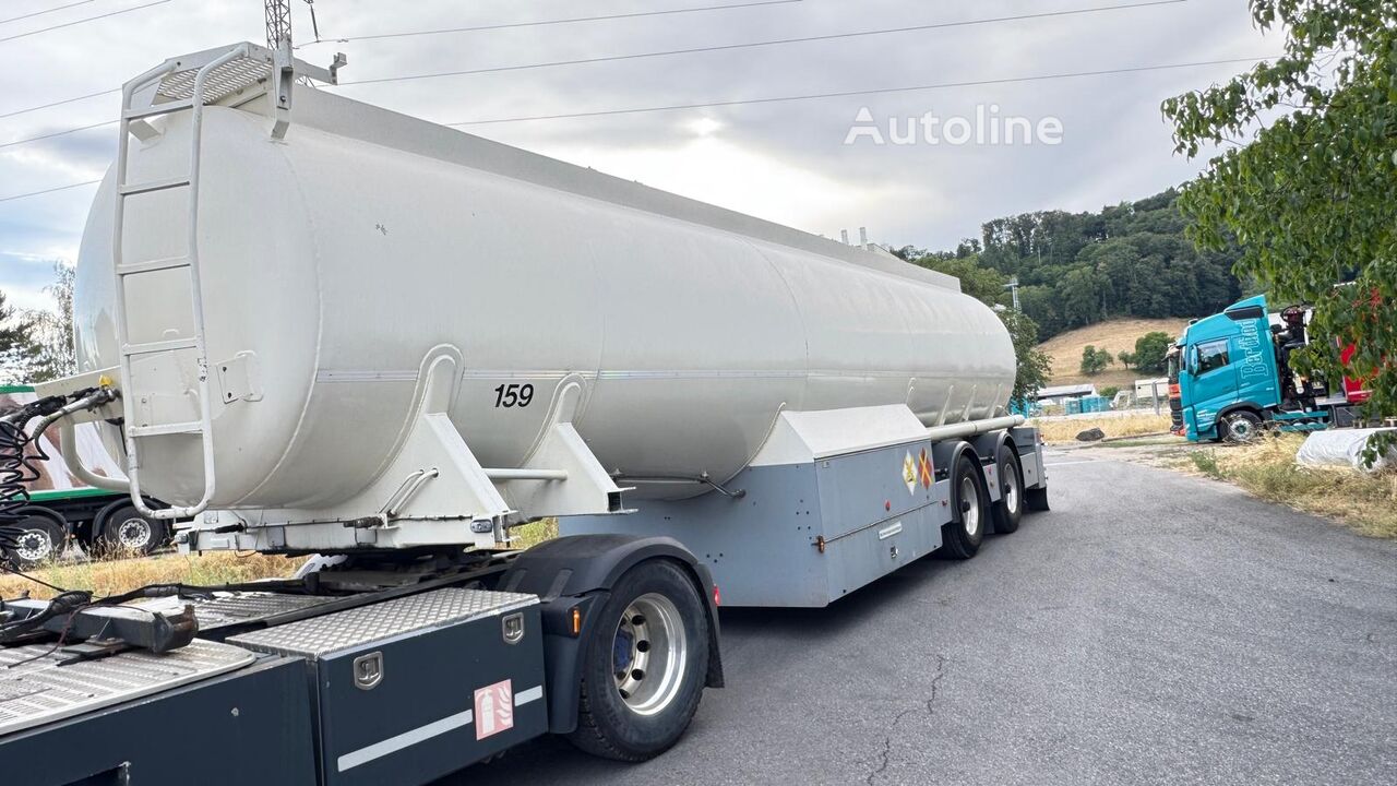Schwingenschlögel FSTK232 cisterna za goriva i maziva