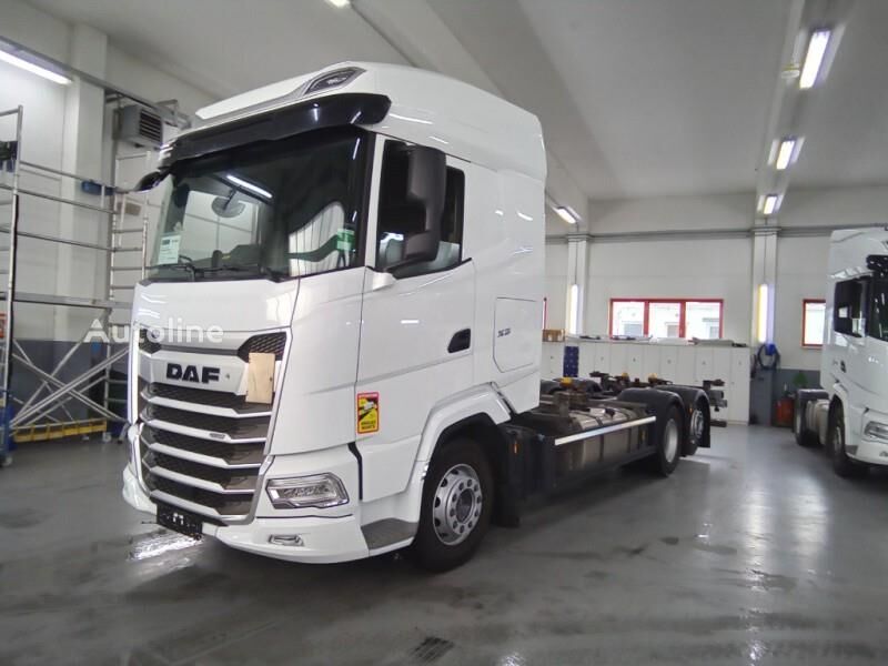DAF XG 480 FAN 6X2 N vozilo za prevoz kontejnera
