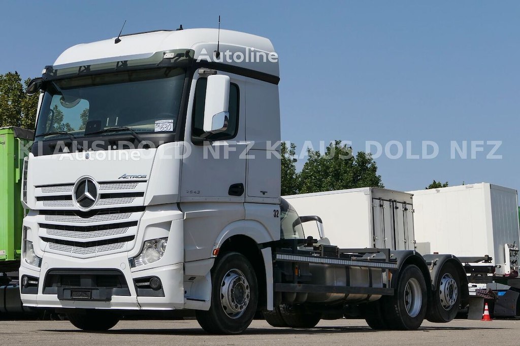 Mercedes-Benz Actros 2543 BDF - Container chassis truck vozilo za prevoz kontejnera