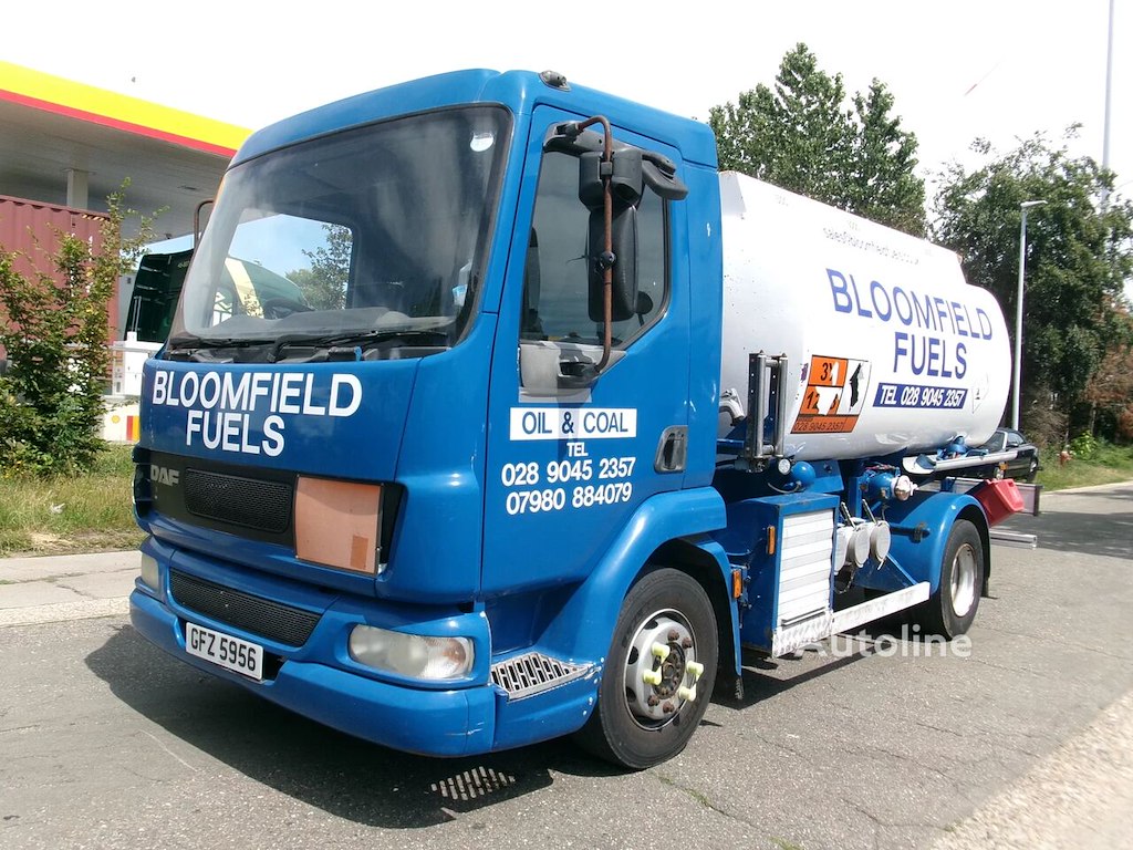 DAF LF 45 180 RECHTS GESTUURD R/D SURINAME HALO autocisterna