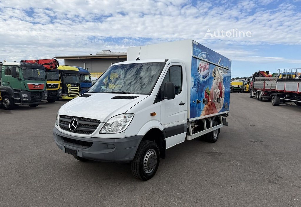 Mercedes-Benz 516 CDI kamion za dostavu sladoleda