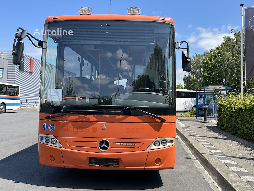 Mercedes-Benz Intouro M +lift EURO 6 prigradski autobus