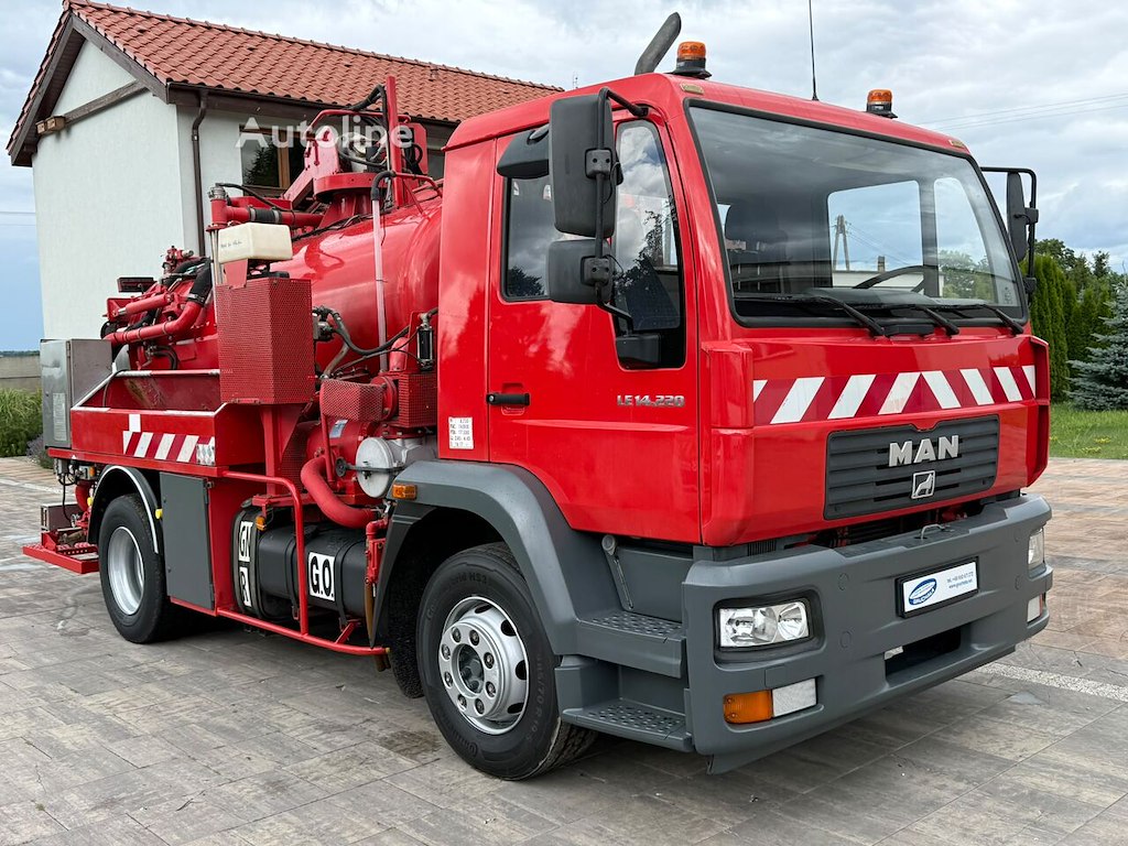 MAN LE 14.220 autofekalac