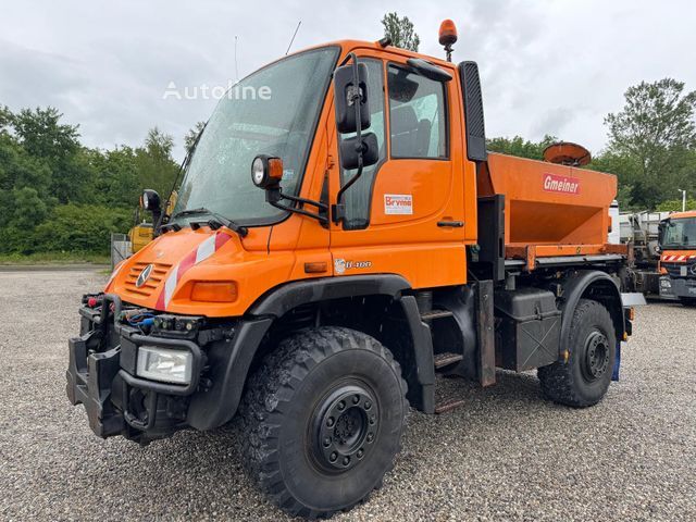 Mercedes-Benz Unimog 405/12 univerzalna komunalna mašina
