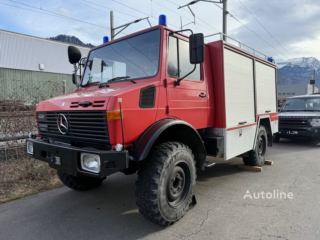 Mercedes-Benz Unimog U1300L 4x4 fire truck vatrogasno vozilo