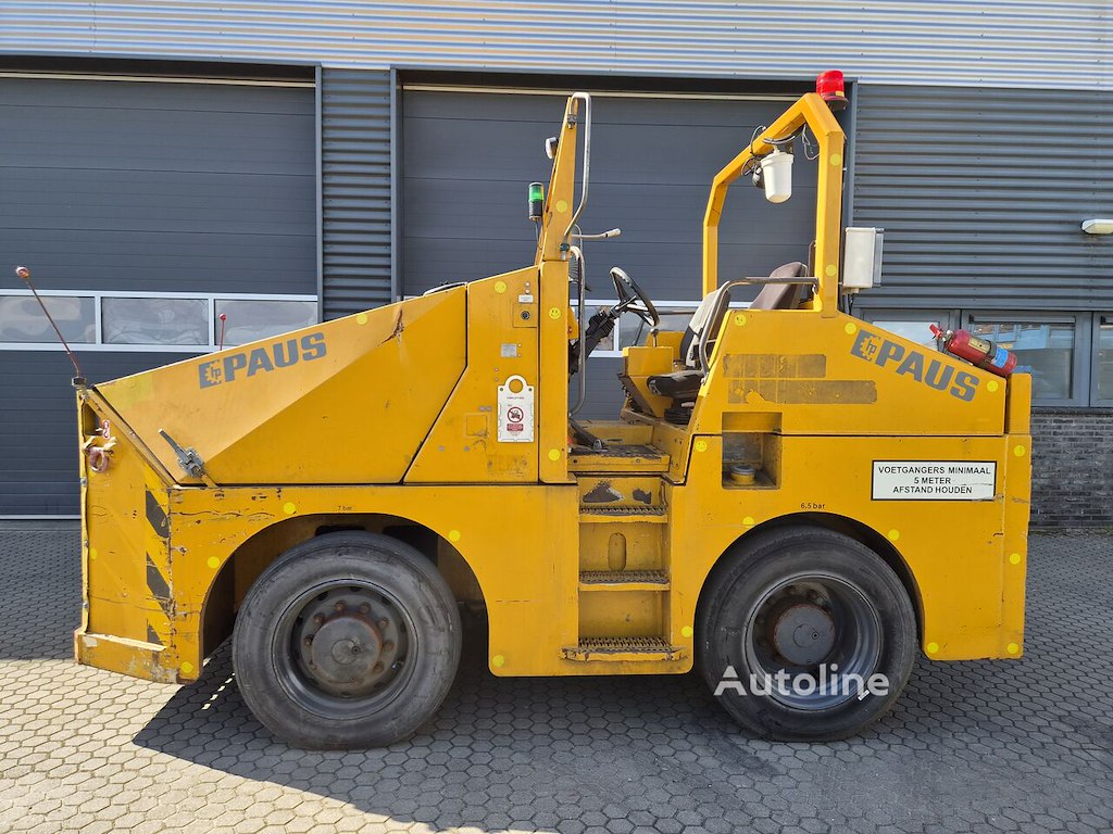 Paus Z70H, Pushback Tractor. Year 2009, 4x4, Deutz Engine aerodromski traktor