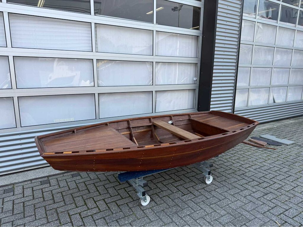 Prodaje se Houten tenderboot čamac na aukciji