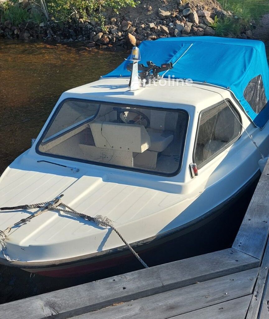 Prodaje se Jofa Wint 435 čamac na aukciji