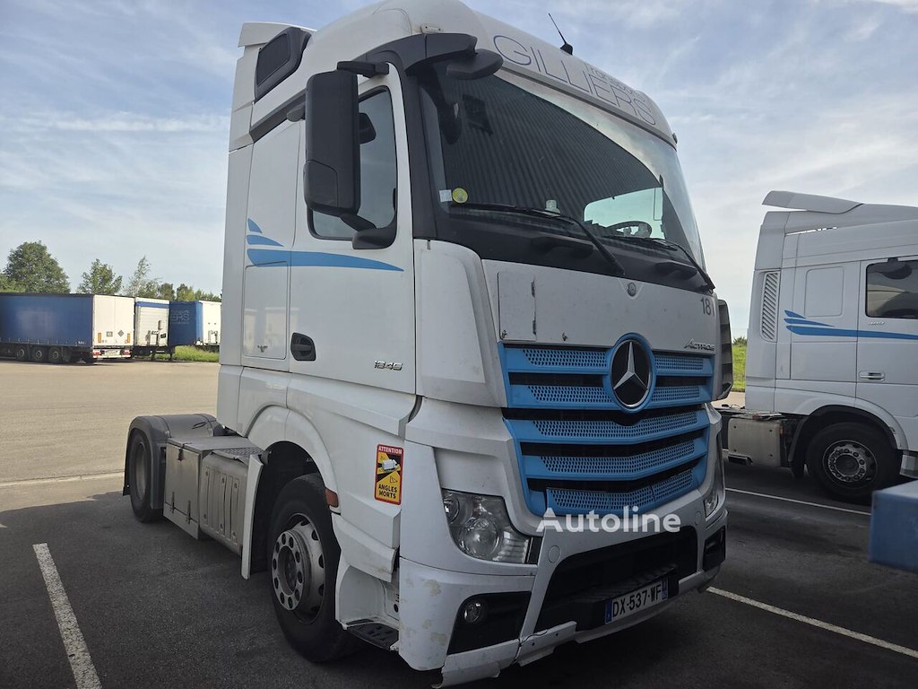 Mercedes-Benz Actros 1845 tegljač