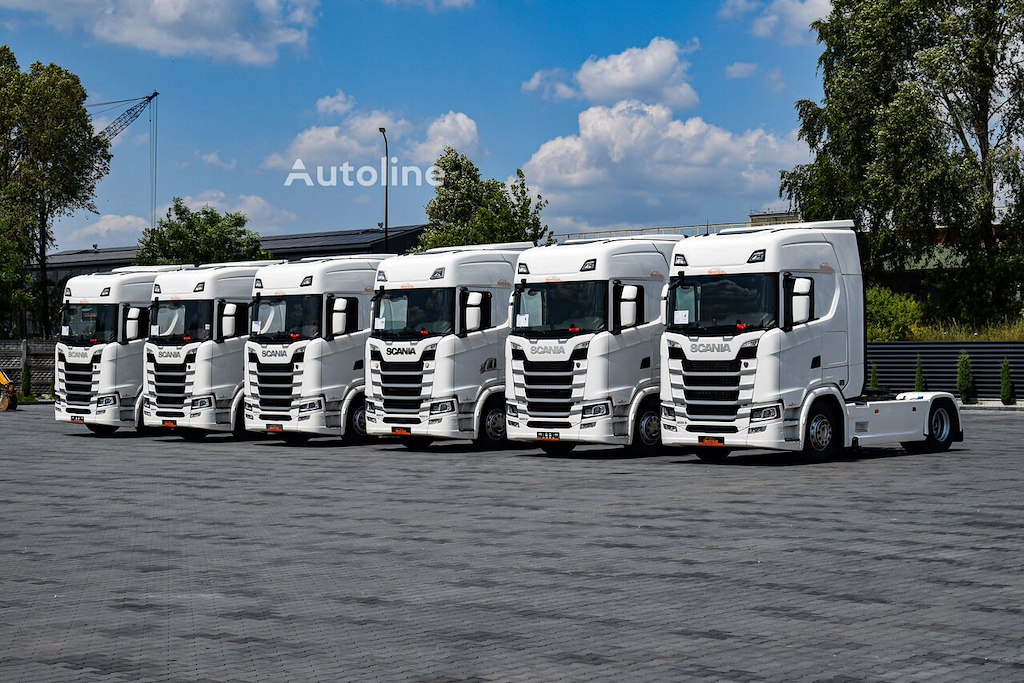 Scania 500S tegljač