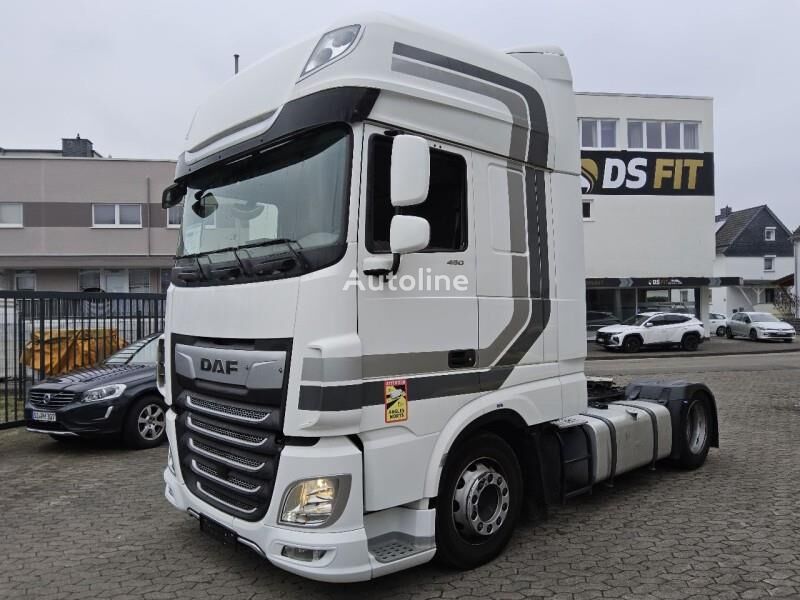 DAF XF 480 FT LOW DECK 4X2 tegljač
