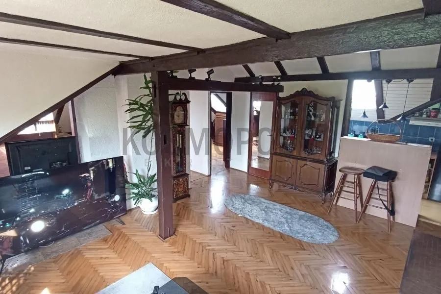 Prodaja, trosoban stan, 73m², Kanarevo Brdo, Beograd