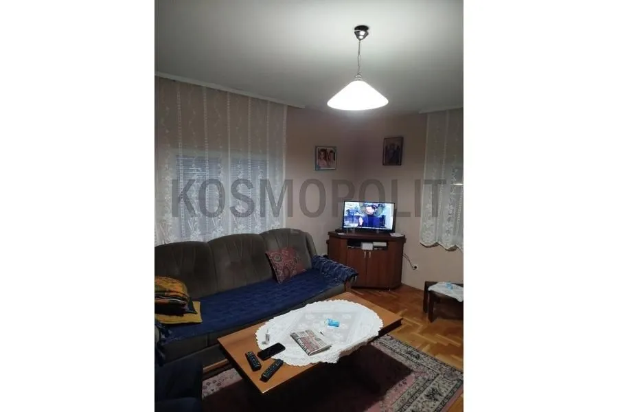 Prodaja, kuća, 168m², Bečmen, Surčin