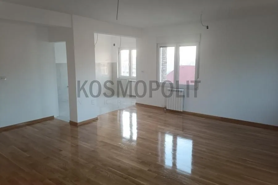 Prodaja, četvorosoban stan, 114m², Bulbulder, Zvezdara Sve Podlokacije
