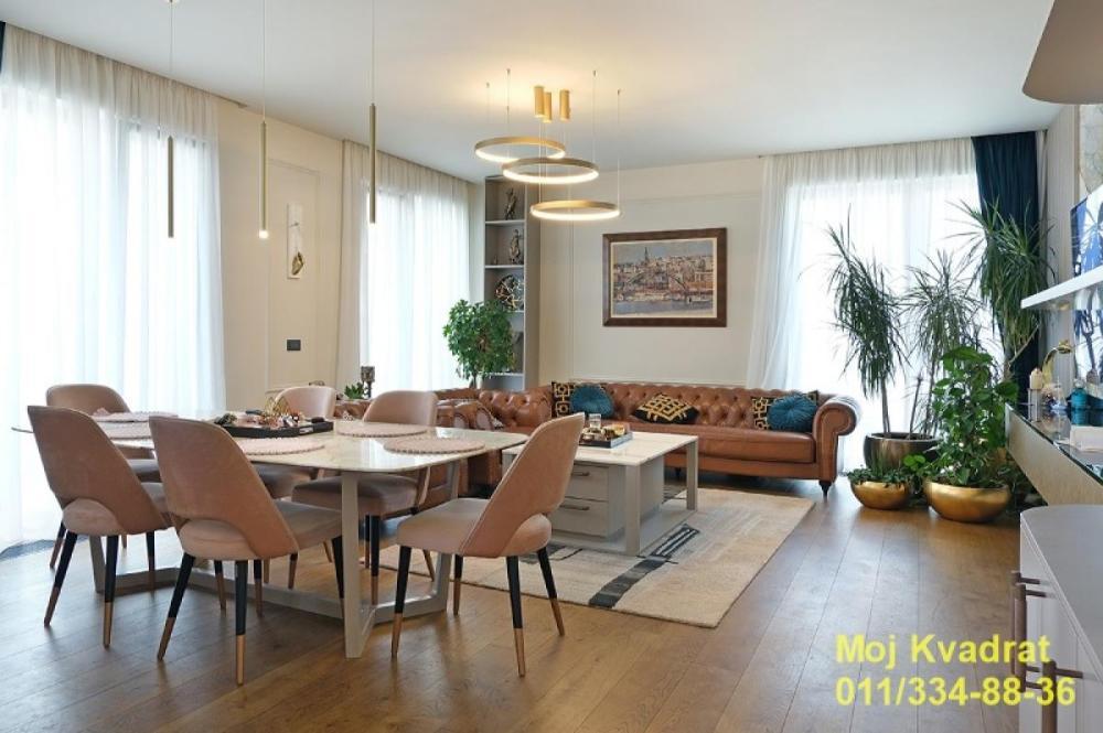 Stan na prodaju, 250m2, 1.500.000€
