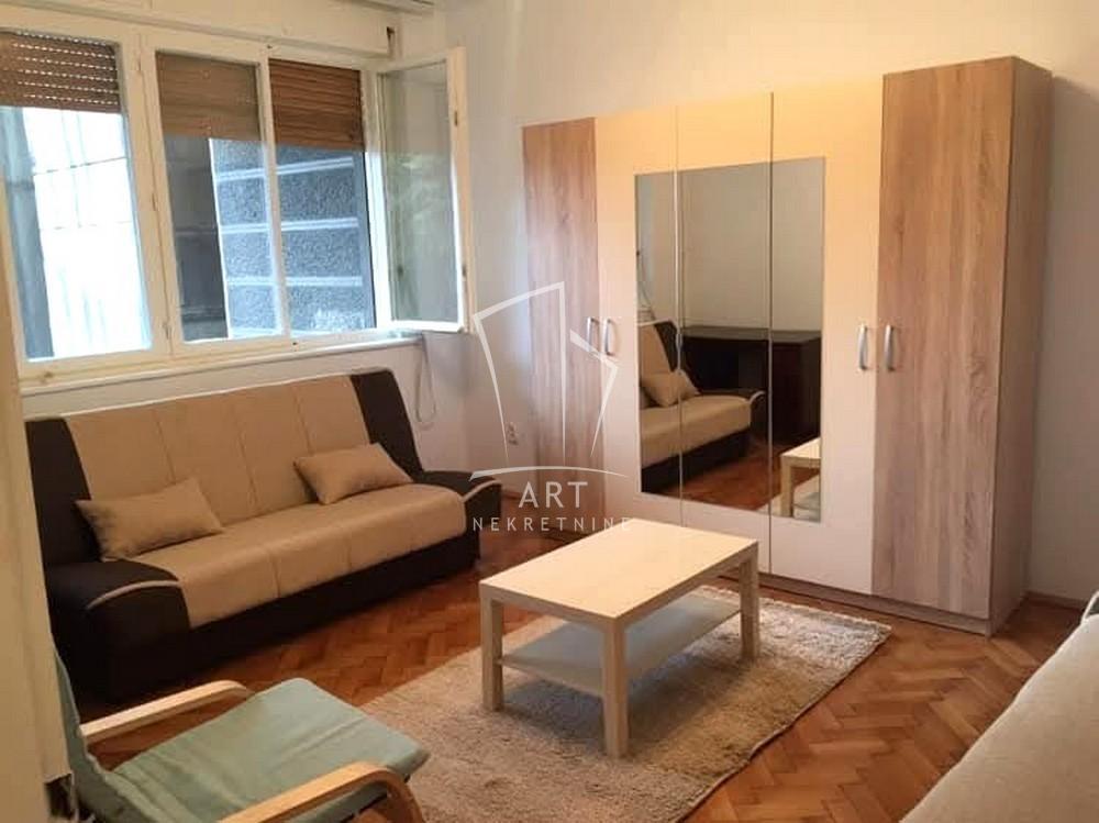 Milana Kašanina, Jednosoban stan za izdavanje, 49m2, 600€