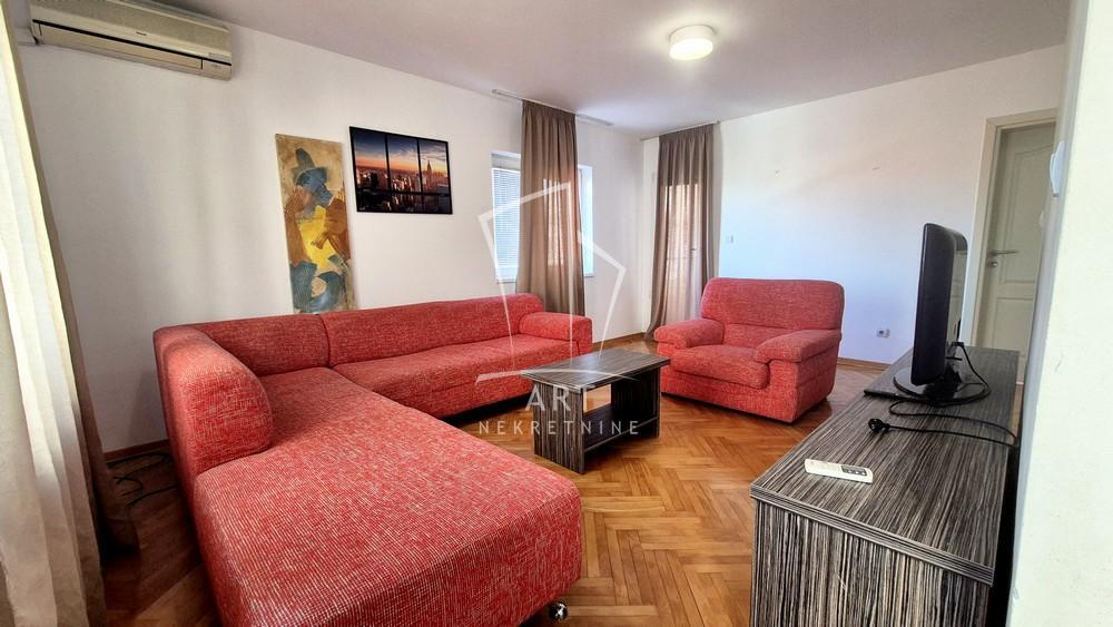 Nevenke Urbanove, Dvosoban stan za izdavanje, 45m2, 450€